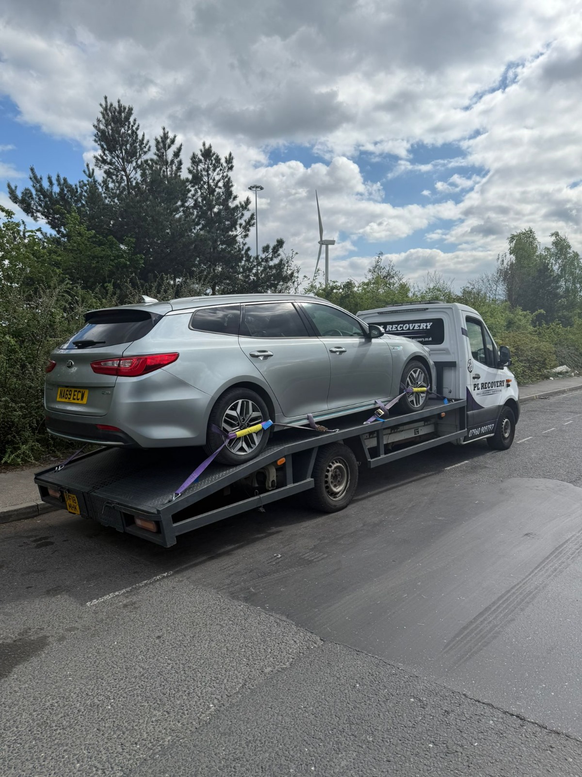 PL Recovery Halifax - Vehicle Recovery & Breakdown Assistance 24/7