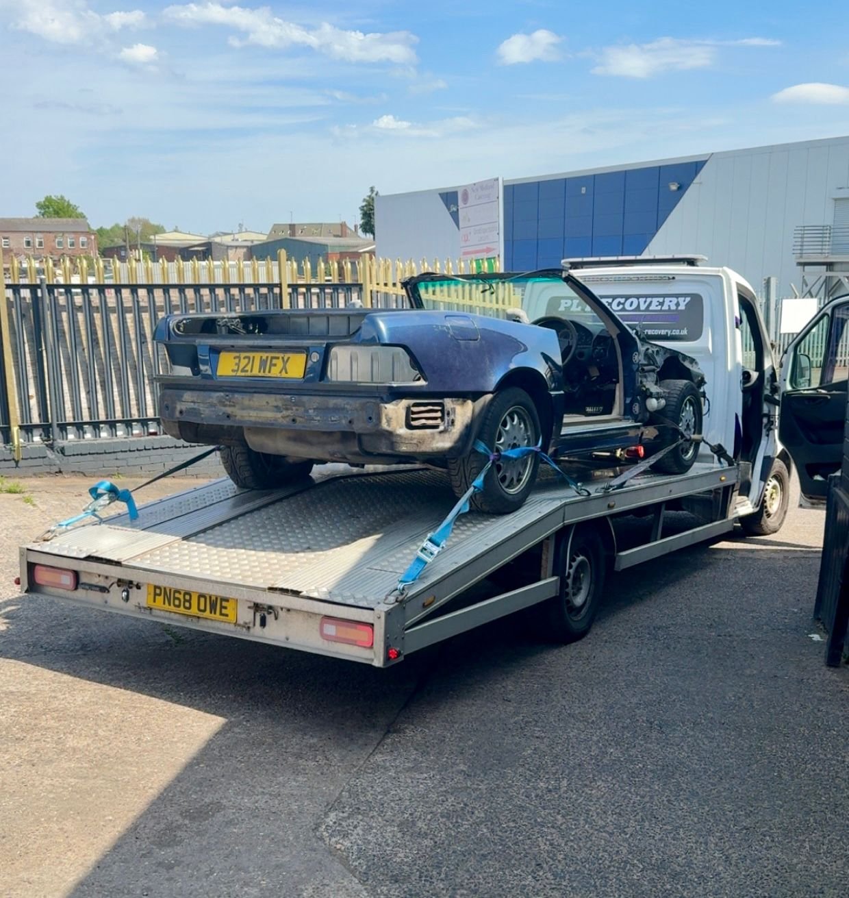 PL Recovery Halifax - Vehicle Recovery & Breakdown Assistance 24/7